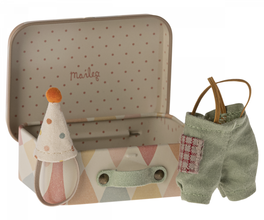 Maileg Clown Clothes in Suitcase (Little Sister/Brother) – minimono.ca